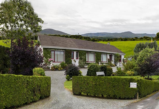 RIVER MEADOWS | Irish Farmhouse Holidays